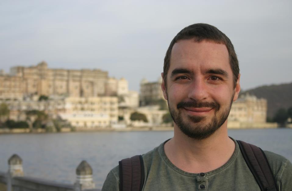 Literaturhaus S-H zeichnet Daniel Smilovski aus | KIELerleben